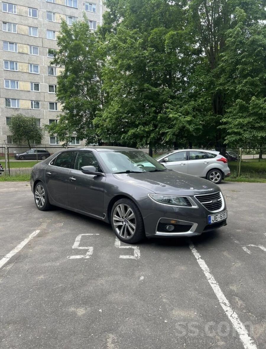 Grey Saab 9-5 2011 in Riga, with an engine capacity of 2.00 L and mileage of 228 thousand km for 6500 €, photo 1 on AUTOMOTO.COM.LV
