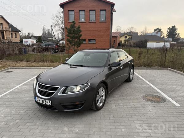 Grey Saab 9-5 2011 in Riga, with an engine capacity of 2.00 L and mileage of 325 thousand km for 5995 €, photo 1 on AUTOMOTO.COM.LV