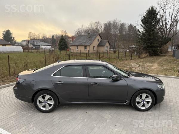 Grey Saab 9-5 2011 in Riga, with an engine capacity of 2.00 L and mileage of 325 thousand km for 5995 €, photo 6 on AUTOMOTO.COM.LV