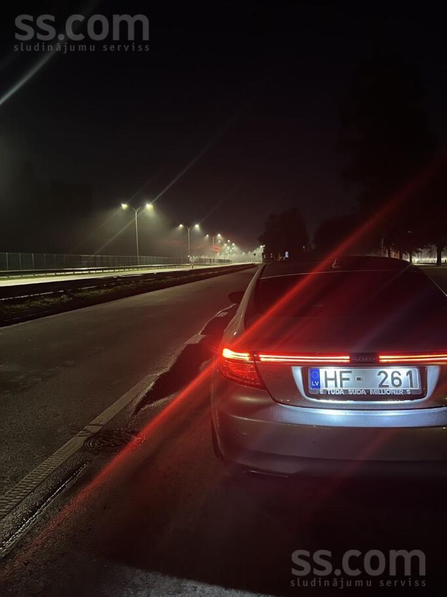 Grey Saab 9-5 2011 in Riga, with an engine capacity of 2.00 L and mileage of 364 thousand km for 8900 €, photo 6 on AUTOMOTO.COM.LV