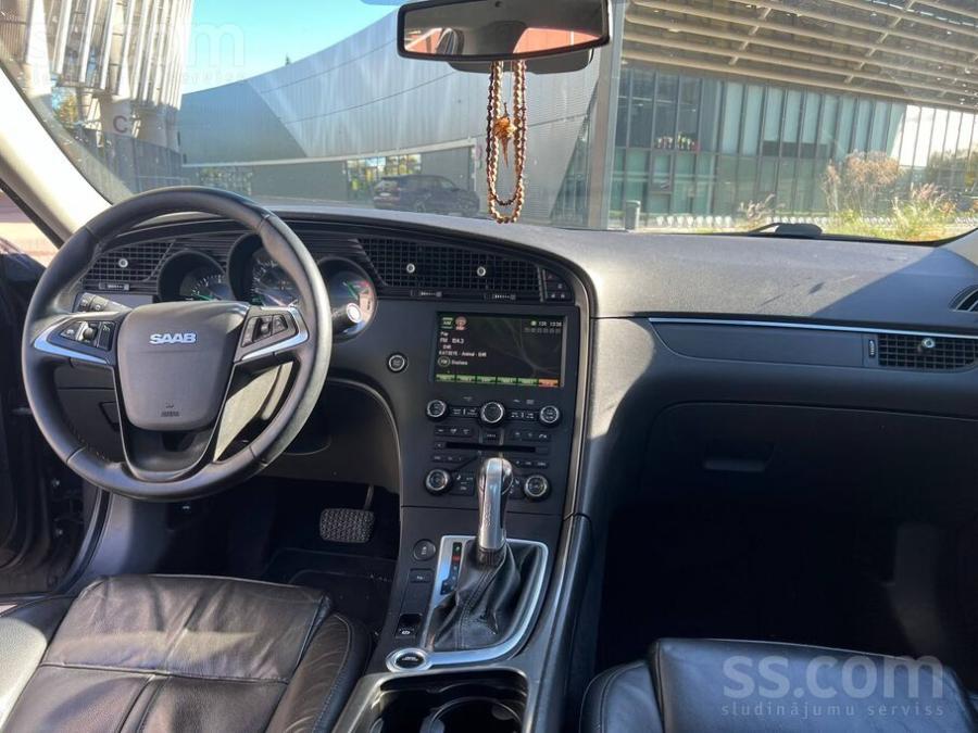 Pelēks Saab 9-5 2011 Rīga, ar dzinēja tilpumu 2.00 L un nobraukumu 338 tūkst. km par 8100 €, foto 4 vietnē AUTOMOTO.COM.LV