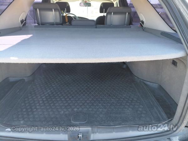 Grey Saab 9-5 2005 in Tallinn, with an engine capacity of 2.30 L and mileage of 0 thousand km for 2100 €, photo 6 on AUTOMOTO.COM.LV