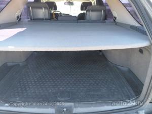 Pelēks Saab 9-5 2005 Tallina, ar dzinēja tilpumu 2.30 L un nobraukumu 0 tūkst. km par 2100 €, foto 7 vietnē AUTOMOTO.COM.LV