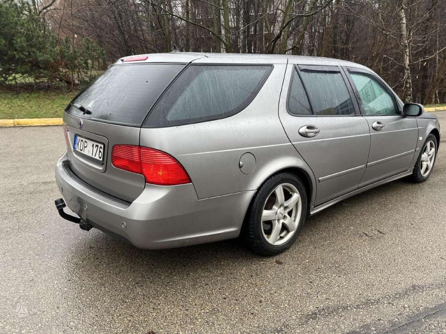Pelēks Saab 9-5 2006 Viļņa, ar dzinēja tilpumu 1.90 L un nobraukumu 500 tūkst. km par 1350 €, foto 5 vietnē AUTOMOTO.COM.LV