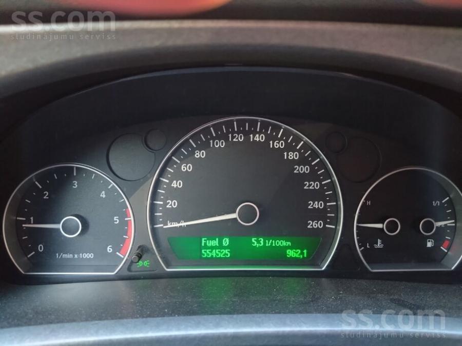 Grey Saab 9-5 2007 in Daugavpils, with an engine capacity of 1.90 L and mileage of 555 thousand km for 1450 €, photo 5 on AUTOMOTO.COM.LV