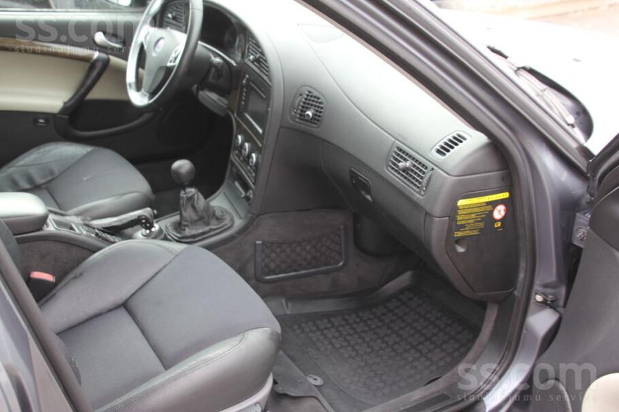 Grey Saab 9-5 2007 in Tukums, with an engine capacity of 1.90 L and mileage of 233 thousand km for 2000 €, photo 15 on AUTOMOTO.COM.LV
