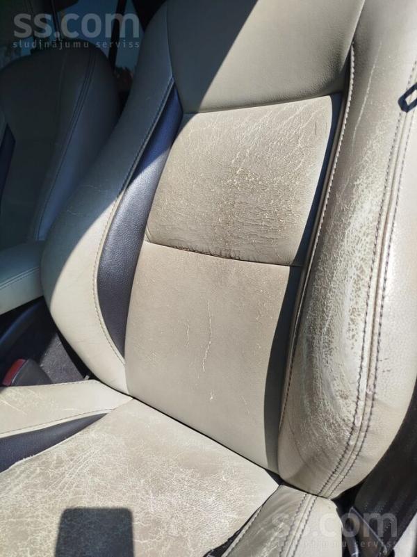 Pelēks Saab 9-5 2008 Rīga, ar dzinēja tilpumu 2.30 L un nobraukumu 280 tūkst. km par 850 €, foto 4 vietnē AUTOMOTO.COM.LV