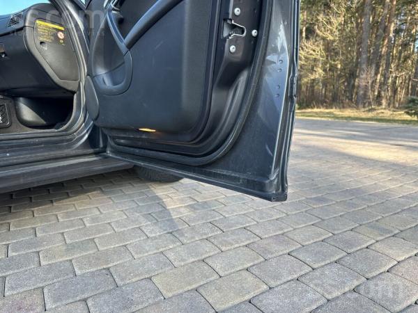 Pelēks Saab 9-5 2009 Rīga, ar dzinēja tilpumu 1.90 L un nobraukumu 323 tūkst. km par 3500 €, foto 6 vietnē AUTOMOTO.COM.LV