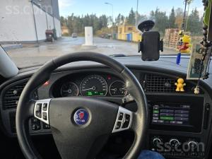 Red Saab 9-5 2007 in Riga, with an engine capacity of 1.90 L and mileage of 336 thousand km for 2800 €, photo 9 on AUTOMOTO.COM.LV