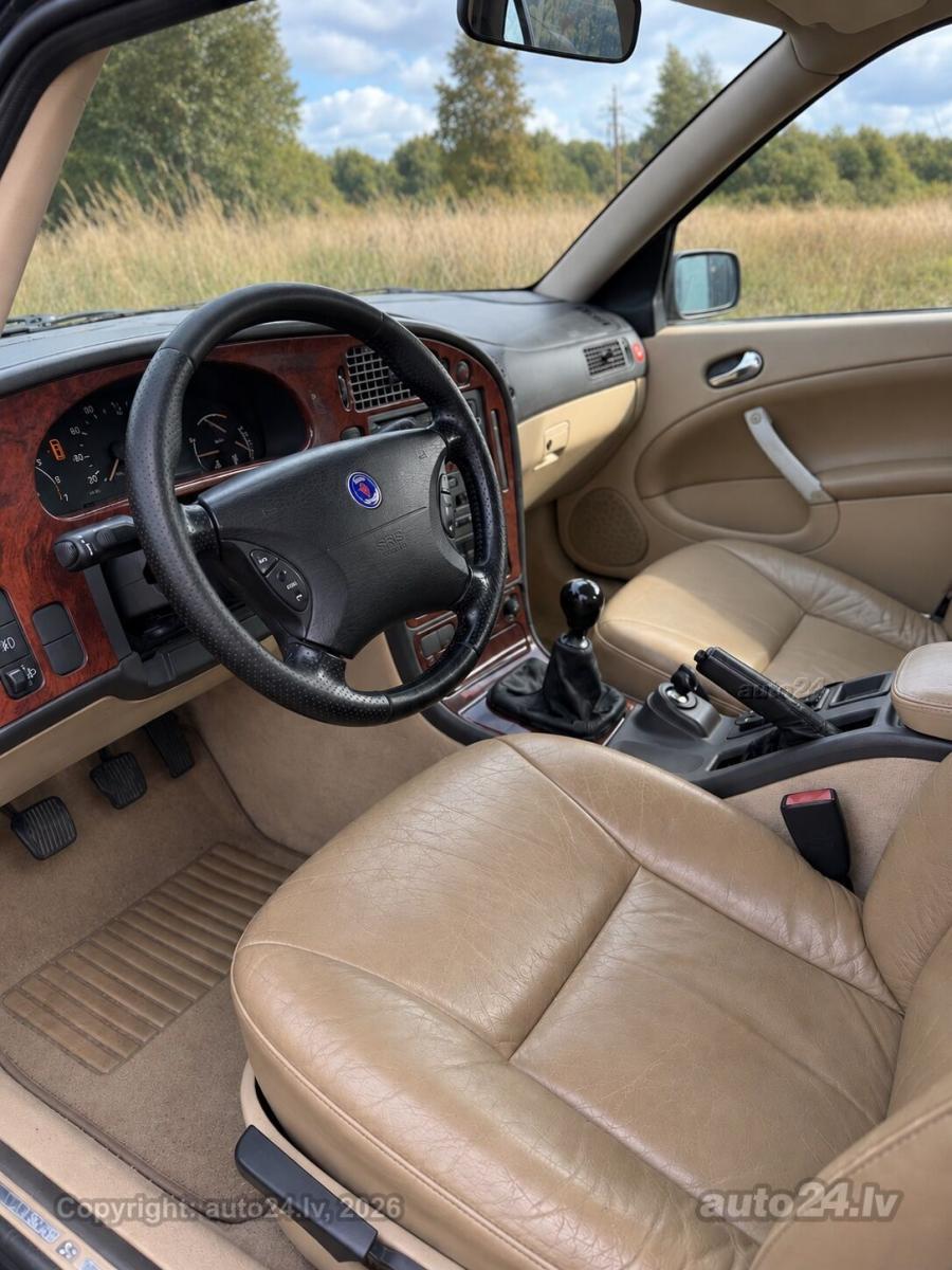 Saab 9-5 1999 Tallina, ar dzinēja tilpumu 2.30 L un nobraukumu 248 tūkst. km par 1990 €, foto 8 vietnē AUTOMOTO.COM.LV