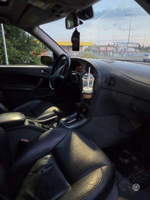 Saab 9-5 2003 in Mazeikiai, with an engine capacity of 2.30 L and mileage of 230 thousand km for 999 €, photo 10 on AUTOMOTO.COM.LV