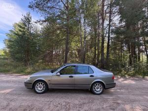 Saab 9-5 2004 in Varena, with an engine capacity of 2.20 L and mileage of 300 thousand km for 750 €, photo 4 on AUTOMOTO.COM.LV