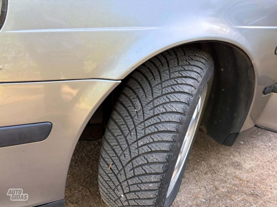 Saab 9-5 2004 in Varena, with an engine capacity of 2.20 L and mileage of 300 thousand km for 750 €, photo 12 on AUTOMOTO.COM.LV