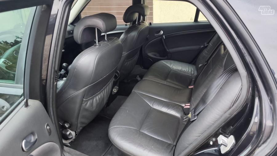 Saab 9-5 2006 in Marijampole, with an engine capacity of 1.90 L and mileage of 279 thousand km for 450 €, photo 9 on AUTOMOTO.COM.LV