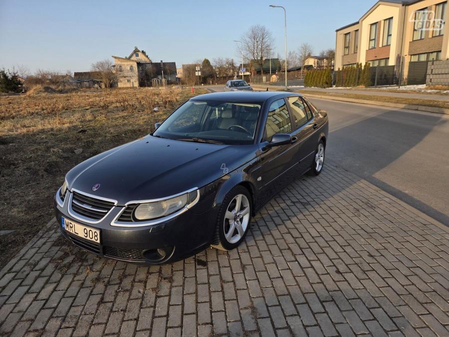 Saab 9-5 2009 in Vilnius, with an engine capacity of 1.90 L and mileage of 311 thousand km for 1180 €, photo 5 on AUTOMOTO.COM.LV