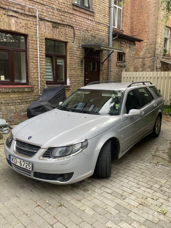 Saab 9-5 2007 Rīga, ar dzinēja tilpumu 1.90 L un nobraukumu 376 tūkst. km par 1350 €, foto 3 vietnē AUTOMOTO.COM.LV