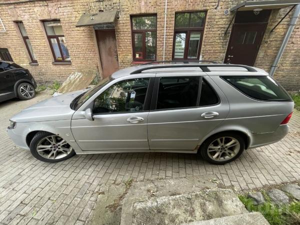 Saab 9-5 2007 Rīga, ar dzinēja tilpumu 1.90 L un nobraukumu 376 tūkst. km par 1350 €, foto 5 vietnē AUTOMOTO.COM.LV