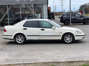 Balts Saab 9-5 2002 Narva, ar dzinēja tilpumu 2.20 L un nobraukumu 193 tūkst. km par 999 €, foto 5 vietnē AUTOMOTO.COM.LV