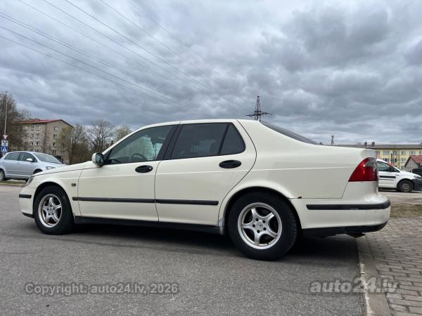 Balts Saab 9-5 2002 Narva, ar dzinēja tilpumu 2.20 L un nobraukumu 193 tūkst. km par 999 €, foto 10 vietnē AUTOMOTO.COM.LV