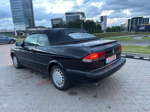 Melns Saab 900 1994 Viļņa, ar dzinēja tilpumu 2.30 L un nobraukumu 173 tūkst. km par 2800 €, foto 4 vietnē AUTOMOTO.COM.LV