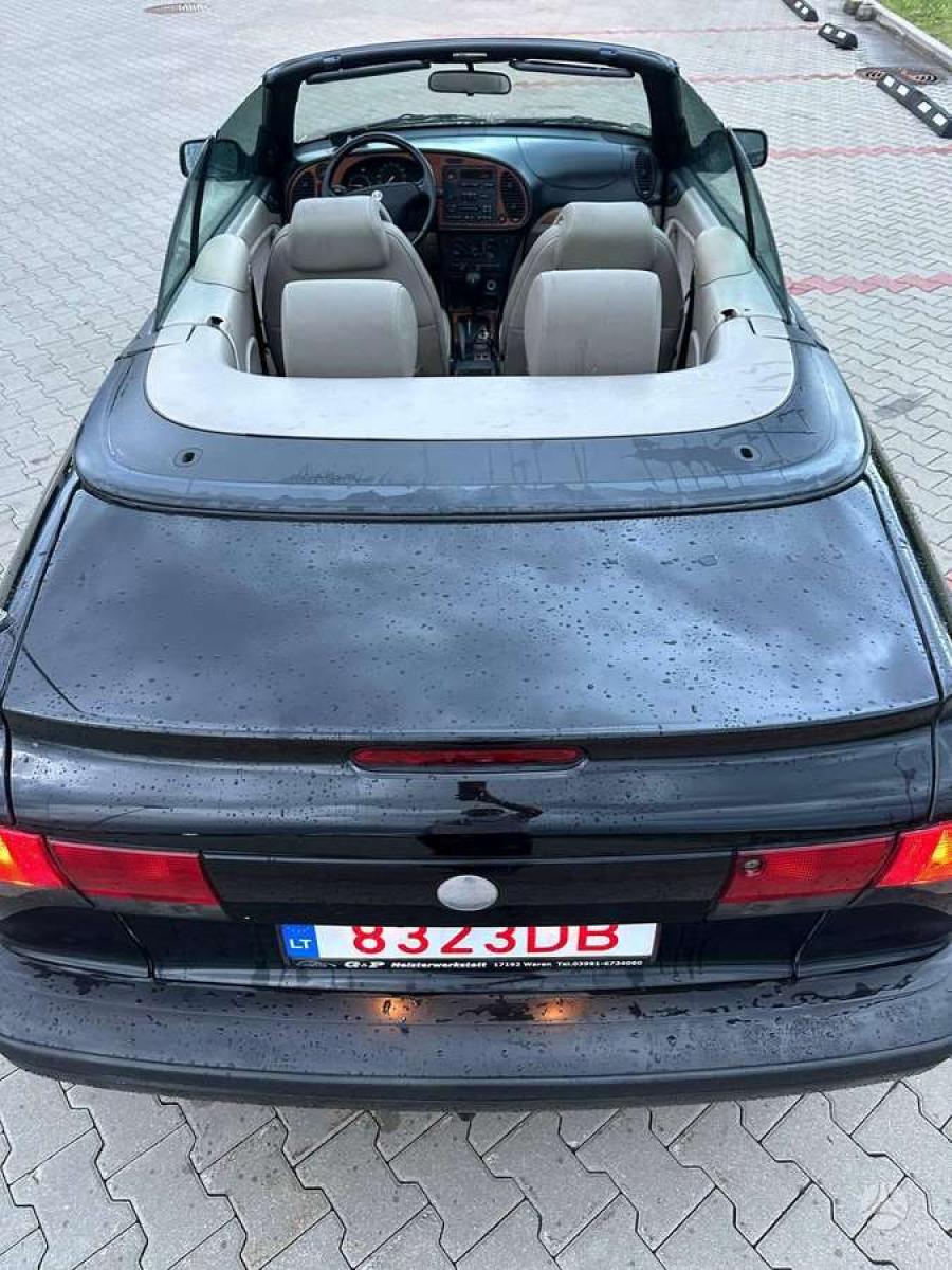 Melns Saab 900 1994 Viļņa, ar dzinēja tilpumu 2.30 L un nobraukumu 173 tūkst. km par 2800 €, foto 12 vietnē AUTOMOTO.COM.LV