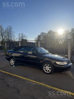 Melns Saab 900 1996 Rīga, ar dzinēja tilpumu 2.00 L un nobraukumu 290 tūkst. km par 3500 €, foto 4 vietnē AUTOMOTO.COM.LV