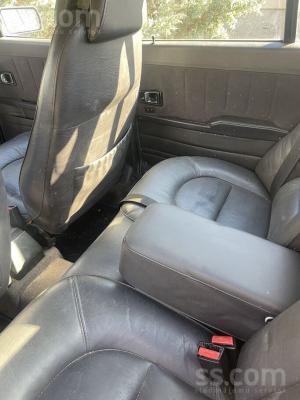Melns Saab 900 1992 Jelgava, ar dzinēja tilpumu 2.00 L un nobraukumu 250 tūkst. km par 3900 €, foto 4 vietnē AUTOMOTO.COM.LV