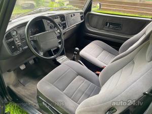 Melns Saab 900 1993 Hāpsalu, ar dzinēja tilpumu 2.00 L un nobraukumu 324 tūkst. km par 7500 €, foto 11 vietnē AUTOMOTO.COM.LV