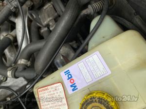 Melns Saab 900 1993 Hāpsalu, ar dzinēja tilpumu 2.00 L un nobraukumu 324 tūkst. km par 7500 €, foto 15 vietnē AUTOMOTO.COM.LV