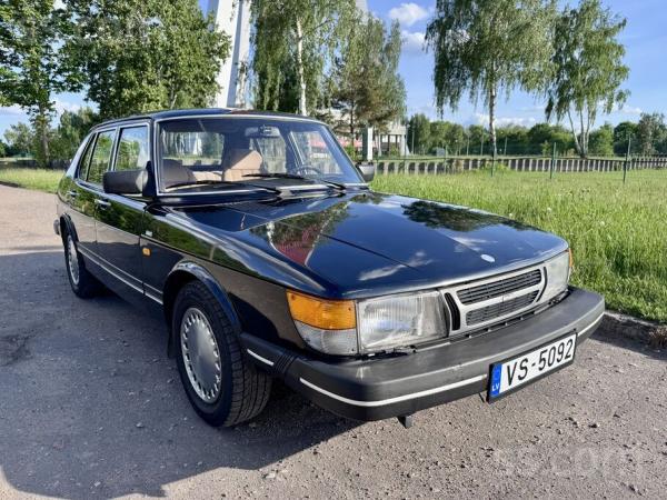 Черный Сааб 900 1986 в Рига, объемом двигателя 2.00 л и пробегом 363 тыс. км за 3500 €, фото 1 на AUTOMOTO.COM.LV