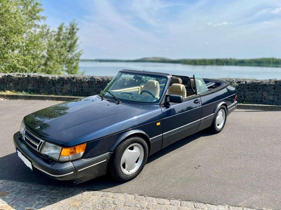 Blue Saab 900 1987 in Vilnius, with an engine capacity of 1.97 L and mileage of 260 thousand km for 13900 €, photo 5 on AUTOMOTO.COM.LV