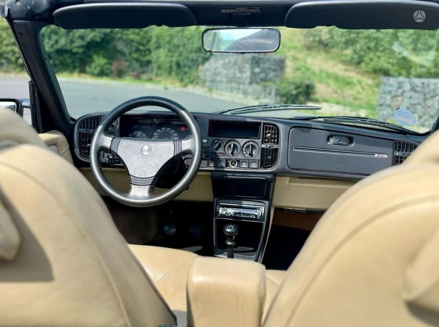 Blue Saab 900 1987 in Vilnius, with an engine capacity of 1.97 L and mileage of 260 thousand km for 13900 €, photo 9 on AUTOMOTO.COM.LV
