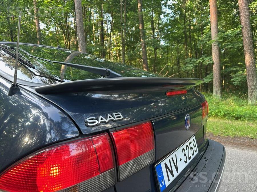Синий Сааб 900 1995 в Рига, объемом двигателя 2.00 л и пробегом 219 тыс. км за 2250 €, фото 20 на AUTOMOTO.COM.LV