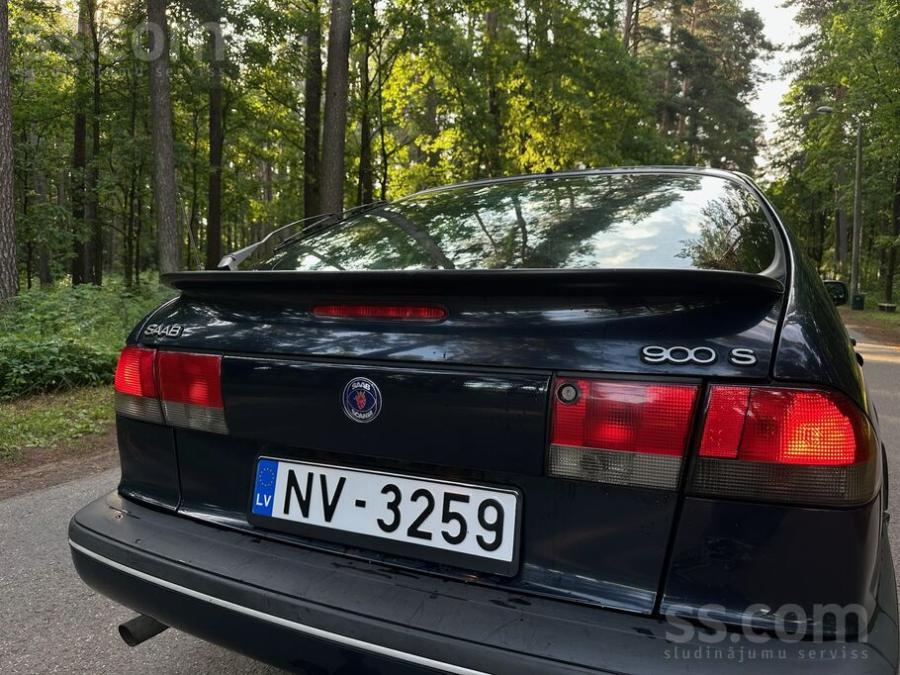 Синий Сааб 900 1995 в Рига, объемом двигателя 2.00 л и пробегом 219 тыс. км за 2250 €, фото 21 на AUTOMOTO.COM.LV
