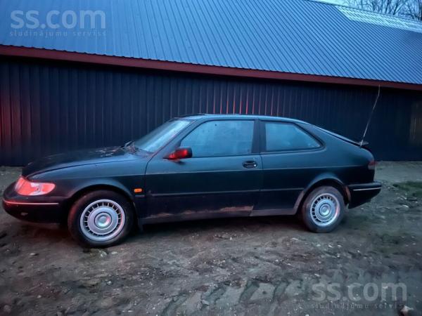 Zaļš Saab 900 1994 Aizkraukle, ar dzinēja tilpumu 2.00 L un nobraukumu 350 tūkst. km par 200 €, foto 3 vietnē AUTOMOTO.COM.LV