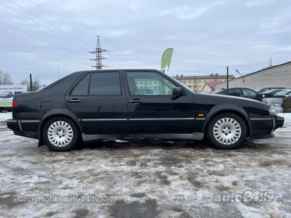 Melns Saab 9000 1995 Narva, ar dzinēja tilpumu 2.00 L un nobraukumu 450 tūkst. km par 999 €, foto 2 vietnē AUTOMOTO.COM.LV