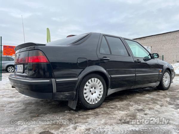 Melns Saab 9000 1995 Narva, ar dzinēja tilpumu 2.00 L un nobraukumu 450 tūkst. km par 999 €, foto 4 vietnē AUTOMOTO.COM.LV