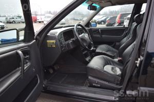 Black Saab 9000 1995 in Riga, with an engine capacity of 2.00 L and mileage of 111 thousand km for 9500 €, photo 4 on AUTOMOTO.COM.LV