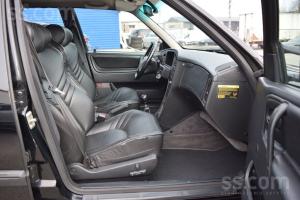 Black Saab 9000 1995 in Riga, with an engine capacity of 2.00 L and mileage of 111 thousand km for 9500 €, photo 13 on AUTOMOTO.COM.LV