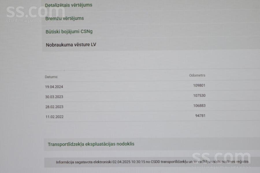 Black Saab 9000 1995 in Riga, with an engine capacity of 2.00 L and mileage of 111 thousand km for 9500 €, photo 15 on AUTOMOTO.COM.LV