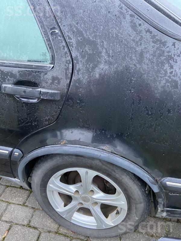 Melns Saab 9000 1995 Valmiera, ar dzinēja tilpumu 2.30 L un nobraukumu 398 tūkst. km par 450 €, foto 2 vietnē AUTOMOTO.COM.LV
