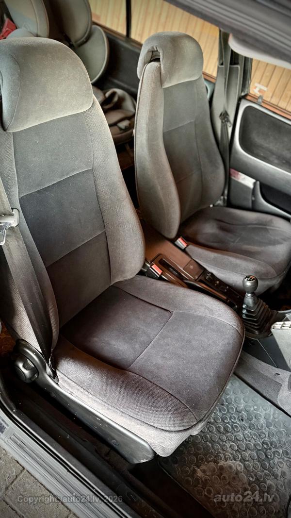 Blue Saab 9000 1997 in Tallinn, with an engine capacity of 2.00 L and mileage of 242 thousand km for 2000 €, photo 8 on AUTOMOTO.COM.LV