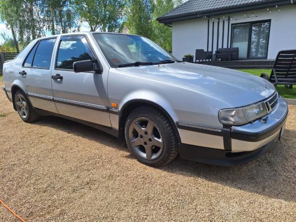 Pelēks Saab 9000 1995 Rīga, ar dzinēja tilpumu 2.30 L un nobraukumu 373 tūkst. km par 2900 €, foto 1 vietnē AUTOMOTO.COM.LV