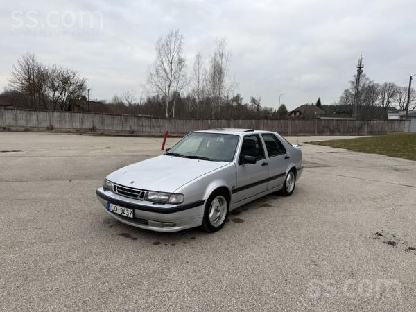 Saab 9000 1995 in Riga, with an engine capacity of 2.30 L and mileage of 368 thousand km for 4150 €, photo 9 on AUTOMOTO.COM.LV