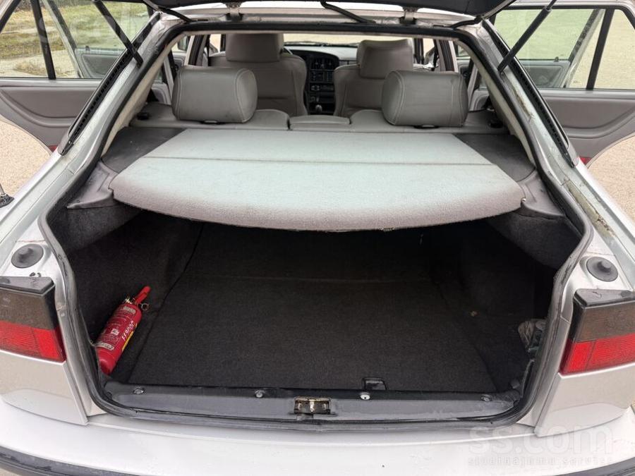Saab 9000 1995 in Riga, with an engine capacity of 2.30 L and mileage of 368 thousand km for 4150 €, photo 26 on AUTOMOTO.COM.LV