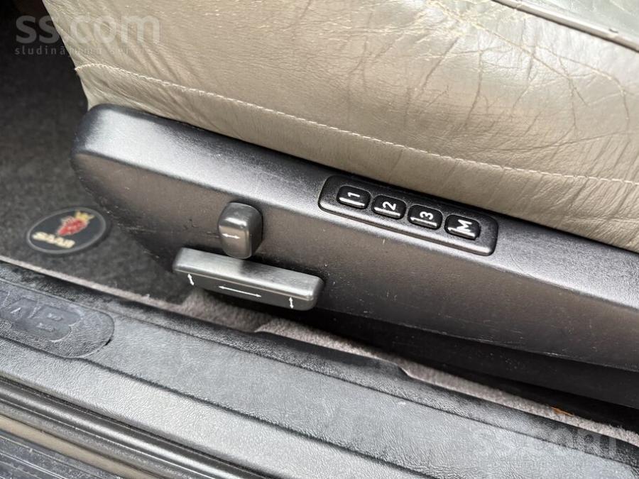 Saab 9000 1995 in Riga, with an engine capacity of 2.30 L and mileage of 368 thousand km for 4150 €, photo 27 on AUTOMOTO.COM.LV