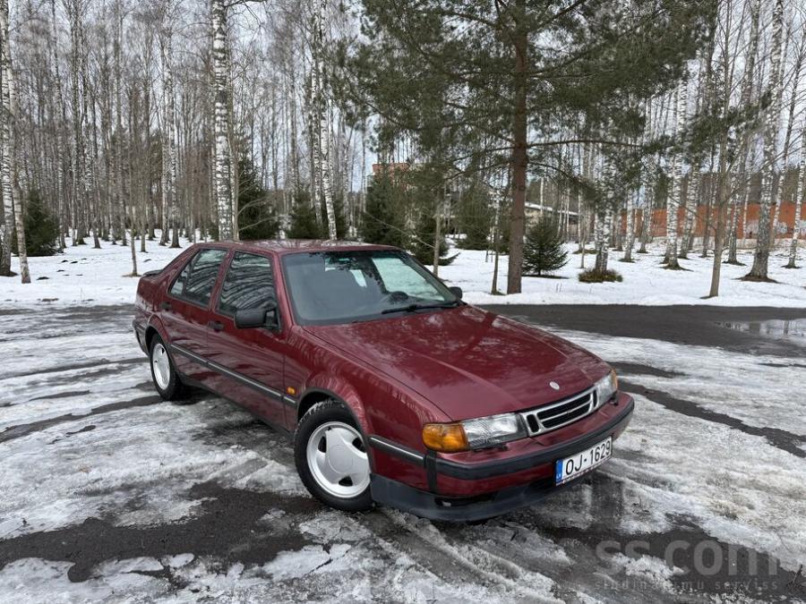 Red Saab 9000 1993 in Riga, with an engine capacity of 2.30 L and mileage of 240 thousand km for 2690 €, photo 1 on AUTOMOTO.COM.LV