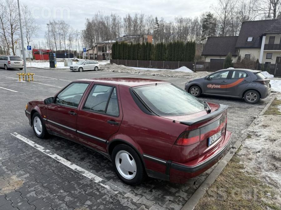 Red Saab 9000 1993 in Riga, with an engine capacity of 2.30 L and mileage of 240 thousand km for 2690 €, photo 5 on AUTOMOTO.COM.LV