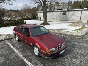 Red Saab 9000 1993 in Riga, with an engine capacity of 2.30 L and mileage of 240 thousand km for 2690 €, photo 9 on AUTOMOTO.COM.LV