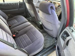 Red Saab 9000 1993 in Riga, with an engine capacity of 2.30 L and mileage of 240 thousand km for 2690 €, photo 14 on AUTOMOTO.COM.LV